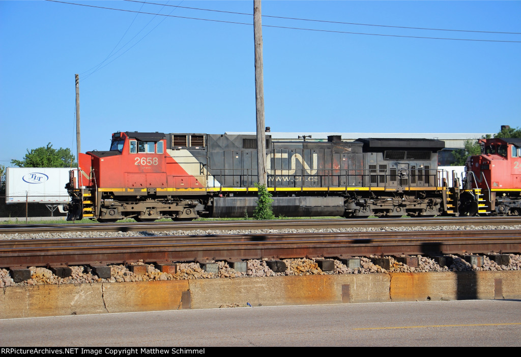 CN 2658